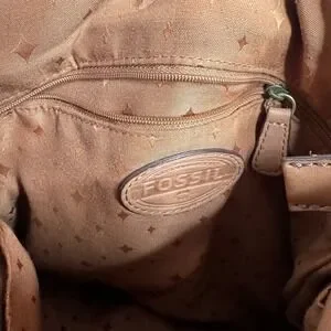 Fossil | Bags | Fossil Morgan Traveler Crossbody Bag Tan Pebbled ...